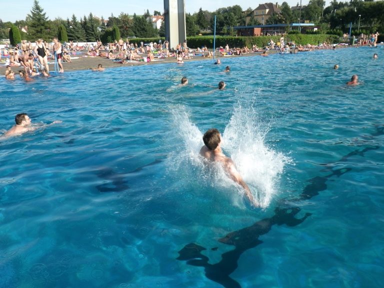 Plavecký stadion Slavia Praha | Koupání